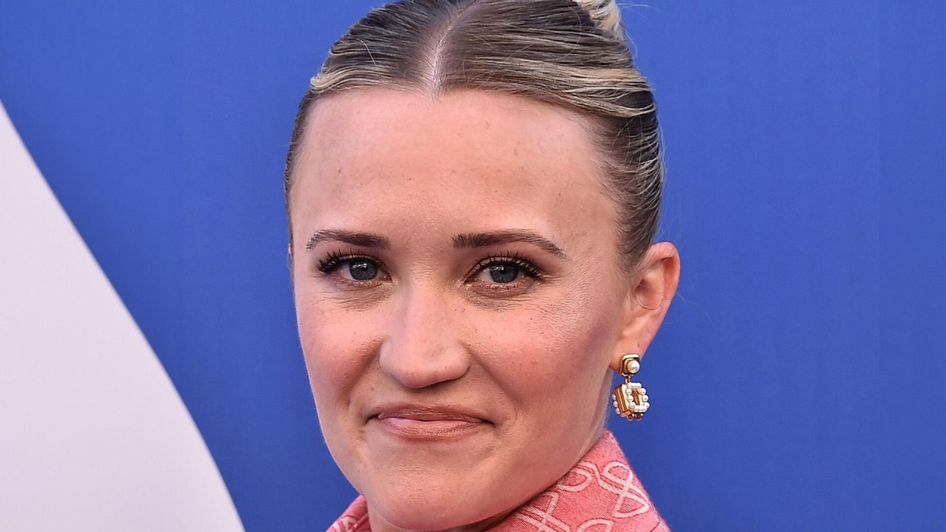 The Tragedy Of Young Sheldon Star Emily Osme... | Open Video